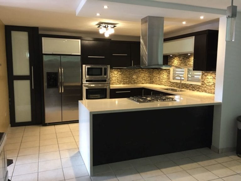 Expo Kitchens and More | Modernos Gabinetes de Cocina Puerto Rico
