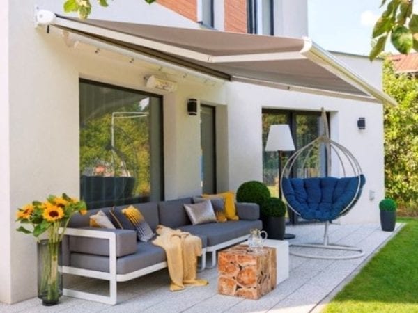Toldos retractables: diseños y ventajas para el patio